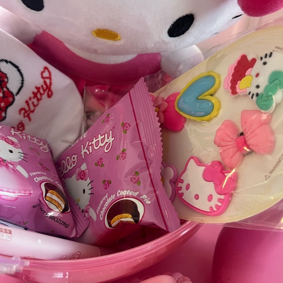Toys | Hello Kitty Easter Basket | Poshmark